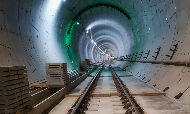 铁路。一个delivers final RHEDA 2000® sleepers for the Follo Line project